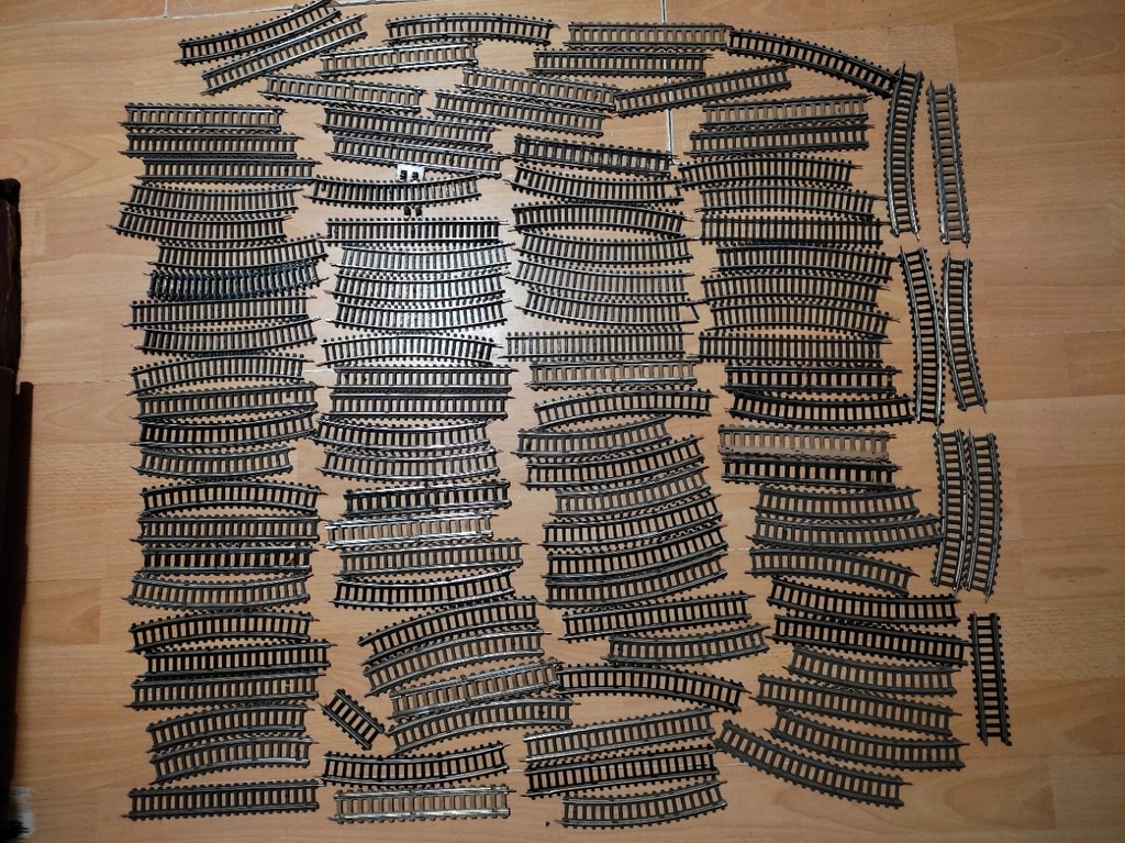 Stare tory Piko o przekroju U w skali H0 od 1 zł - 12096276710 - oficjalne archiwum Allegro