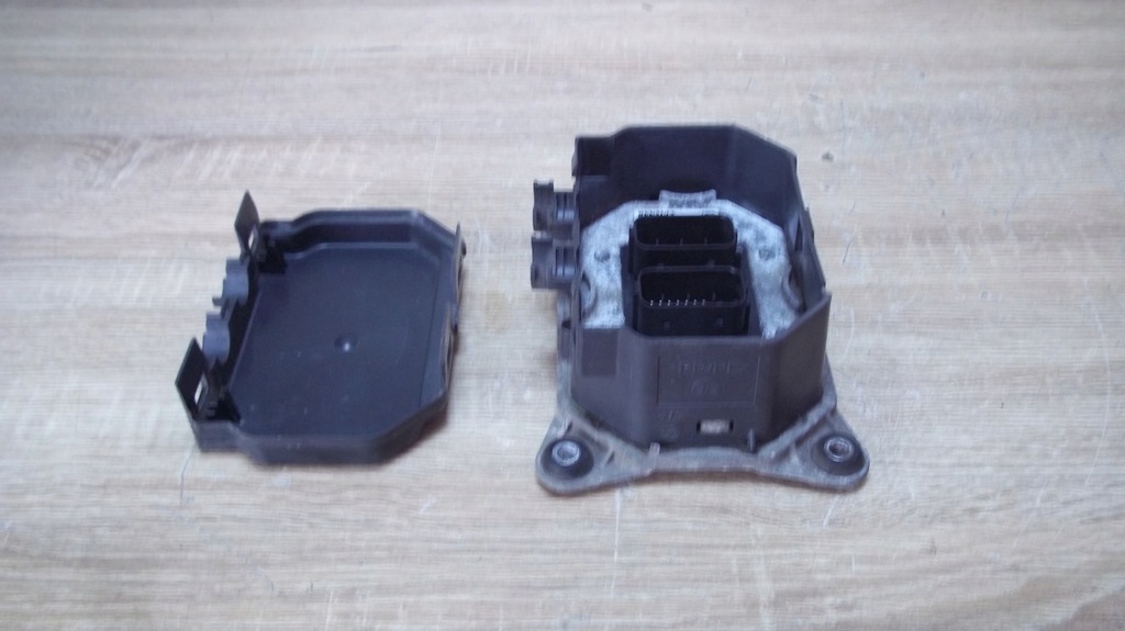 STEROWNIK FCIOM RENAULT RANGE GAMA T 21855942 - 12504839356 - oficjalne ...