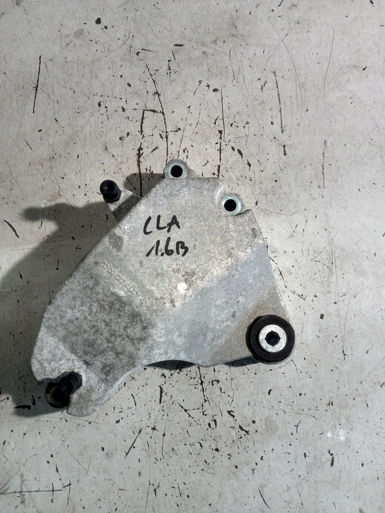 MERCEDES W117 CLA ŁAPA SILNIKA A2702230002 - 13619384619 - oficjalne ...