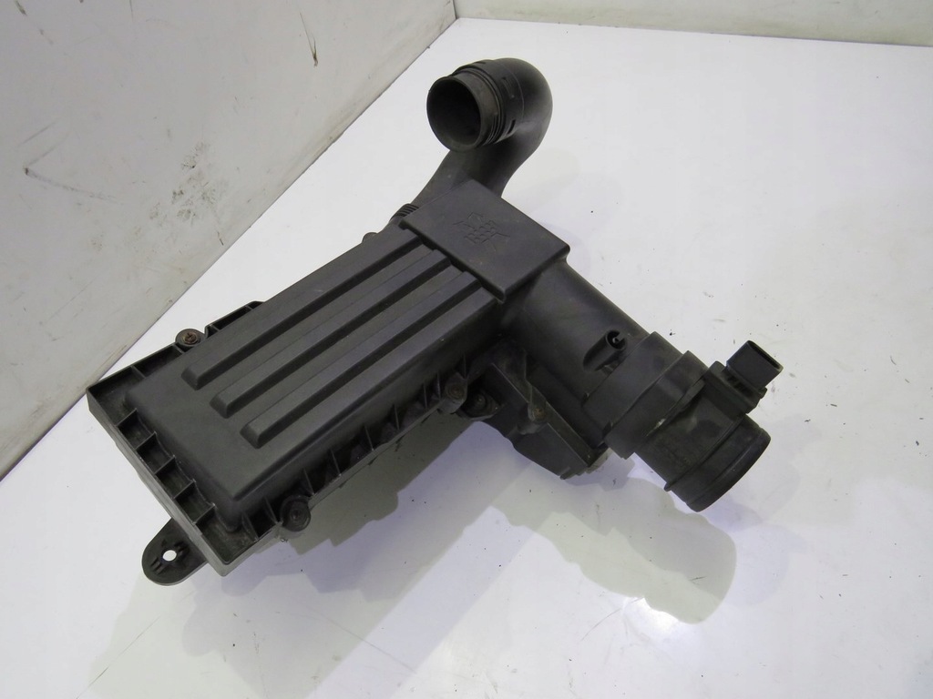 OBUDOWA FILTRA POWIETRZA TIGUAN 5N 2.0 3C0129607AS - 8452175641 ...
