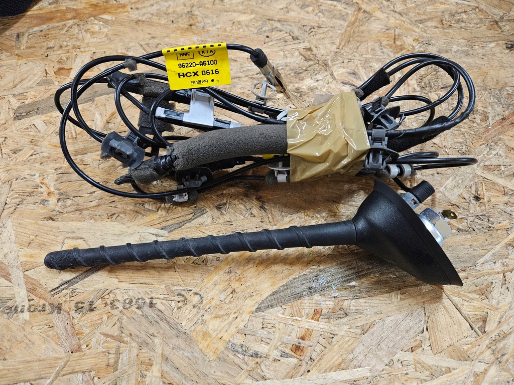 ANTENA DACHOWA HYUNDAI I30 II 12-17 96220-A6100 - 14977846974 ...