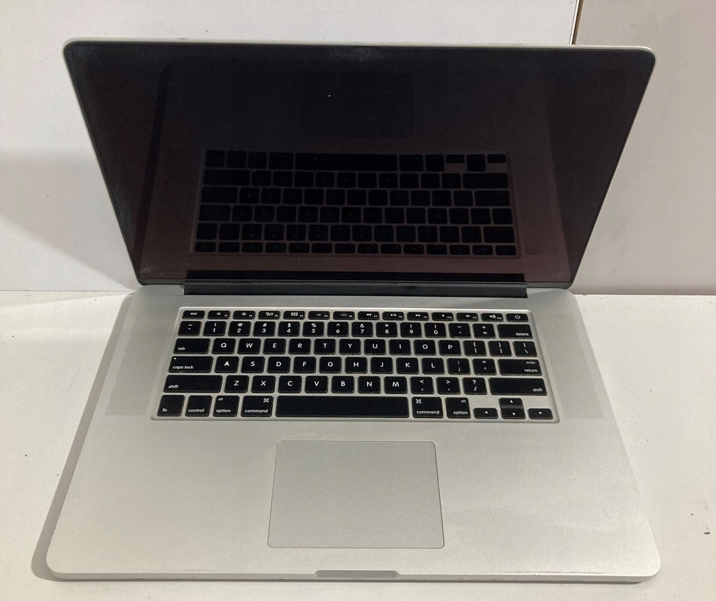 Apple Macbook Pro A1398 i7 2013 16 GB 15,4" Q66L - 13717716131 ...