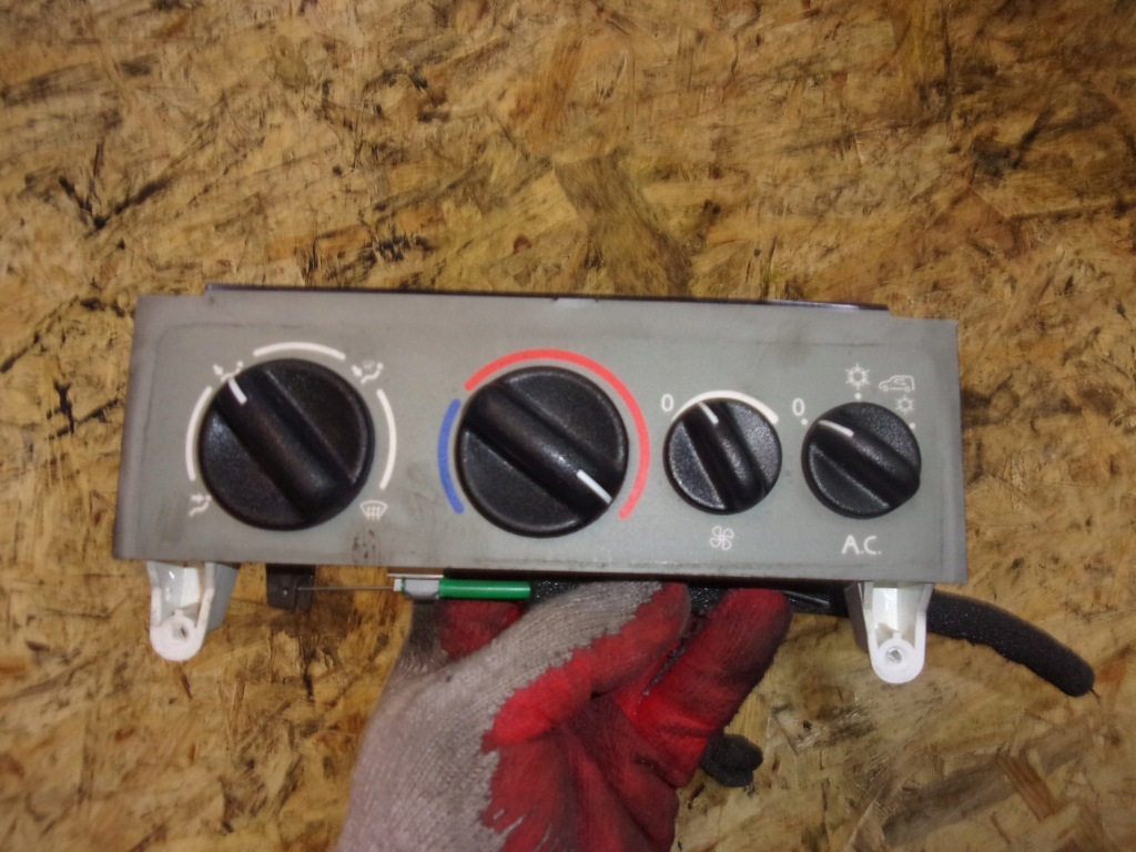 RENAULT KANGOO I PANEL NAWIEWU KLIMATYZACJI LIFT - 12903942913 - oficjalne archiwum Allegro