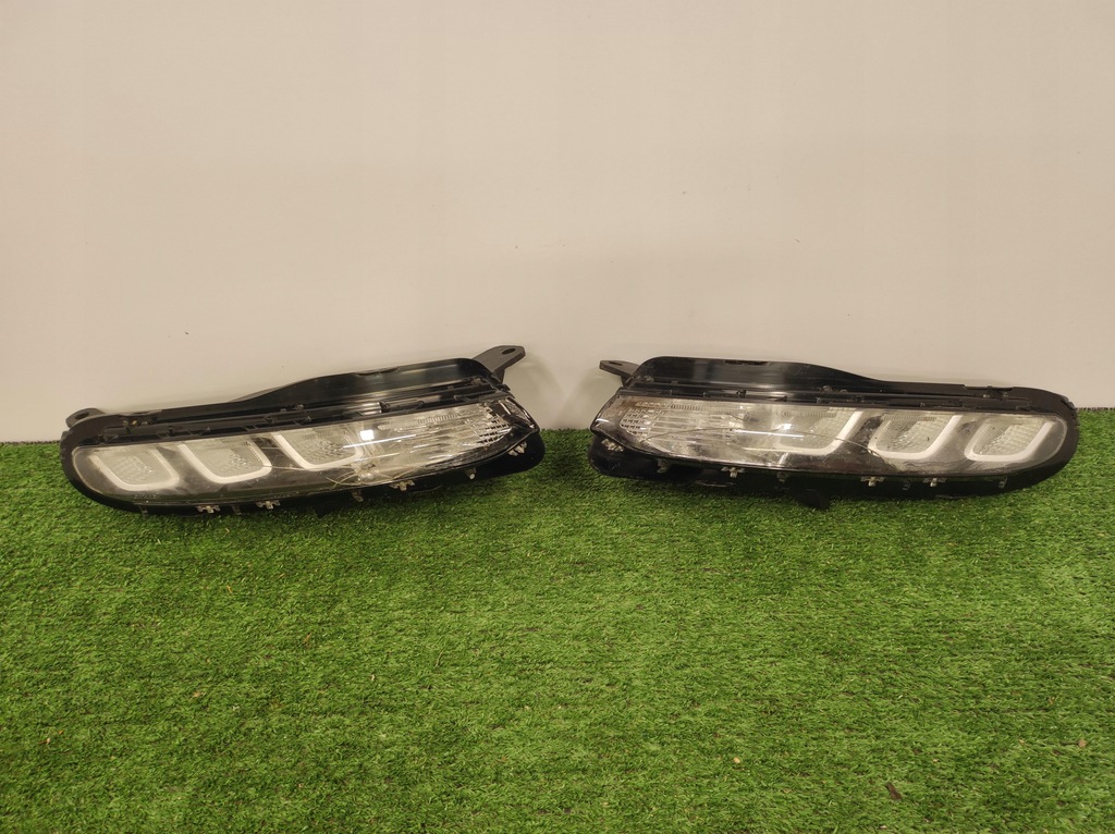 CITROEN C3 III LAMPA PRZÓD PRAWA DZIENNA DRL LED - 13179593246 ...