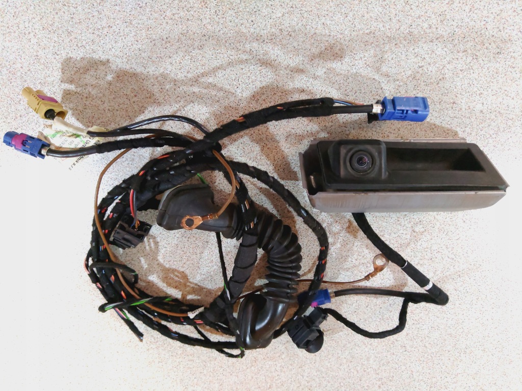 Kamera cofania LOW 5L0827566B wiązka Skoda Yeti FV - 11559045852 ...