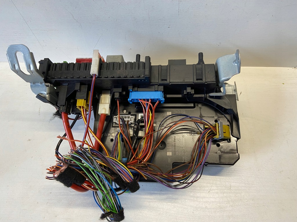 MERCEDES W212 LIFT MODUŁ SAM 2129003822 - 11920786856 - oficjalne ...