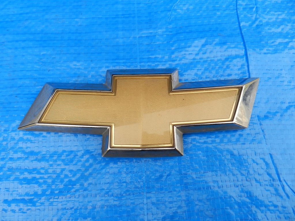 CHEVROLET Aveo T250 Logo emblemat zderzaka przód - 12128706226 ...