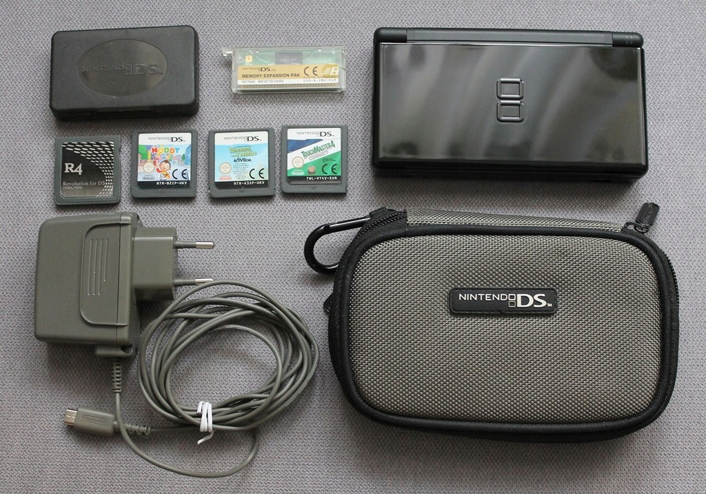 Konsola Nintendo DS Lite Super Zestaw, R4 Gry, - 13623844061 ...