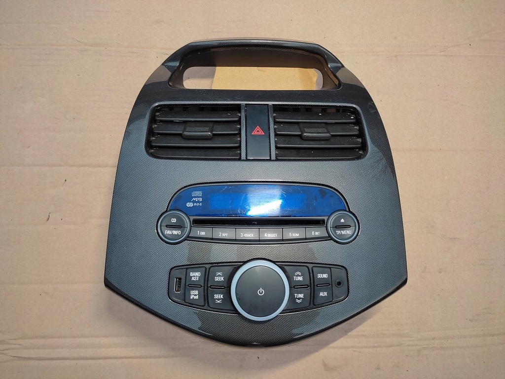CHEVROLET SPARK M300 2011r RADIO CD MP3 - 12973051644 - oficjalne ...