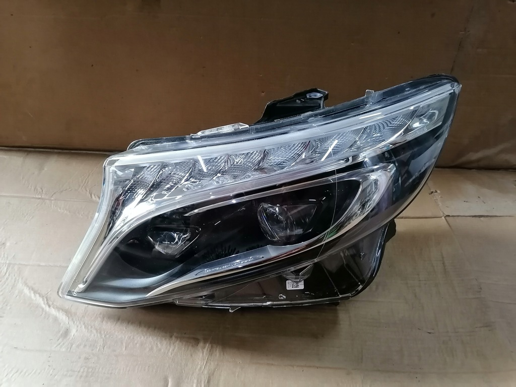 W447 Vito Viano V-klasa Lampa Lewa Przód Full Led - 12354429400 ...
