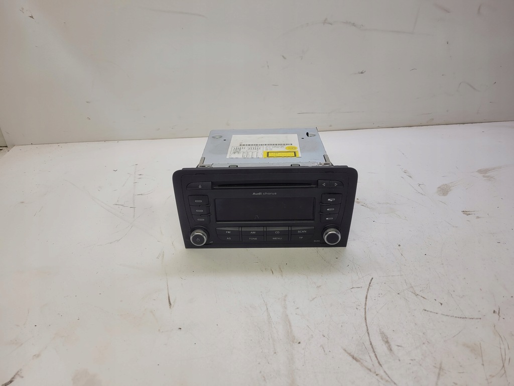 RADIO CD CHORUS AUDI A3 8P LIFT 2DIN 8P0035192E - 13711703321 - oficjalne archiwum Allegro