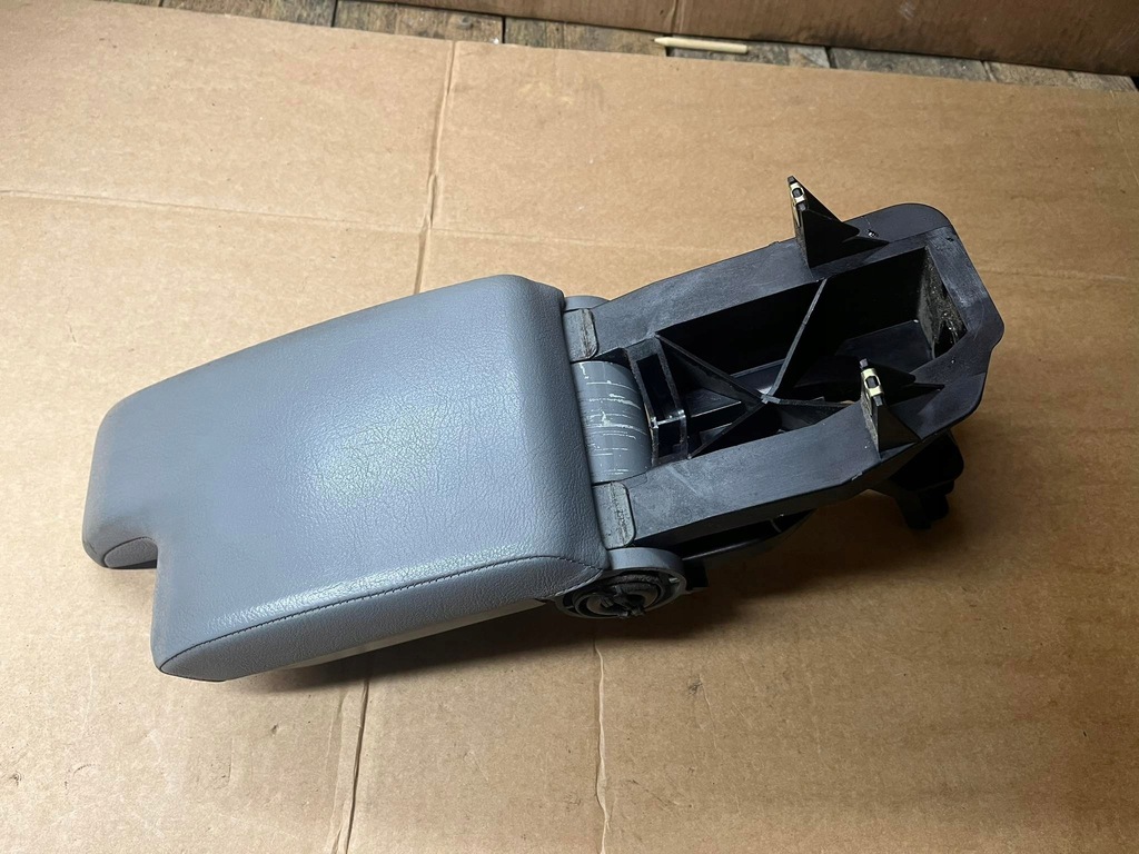 bmw e46 podłokietnik skóra skórzany siwy - 12710501891 - oficjalne ...