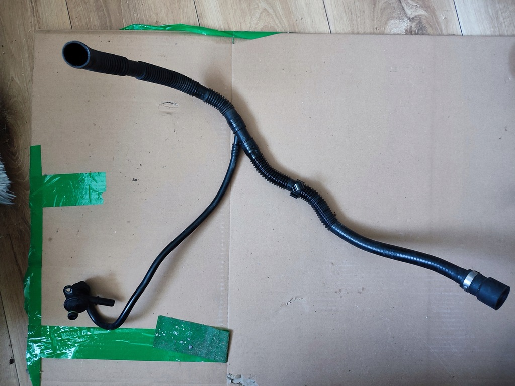 Przewód rurka wąż podciśnienia A2700180521 W176 A-klasa Mercedes ...