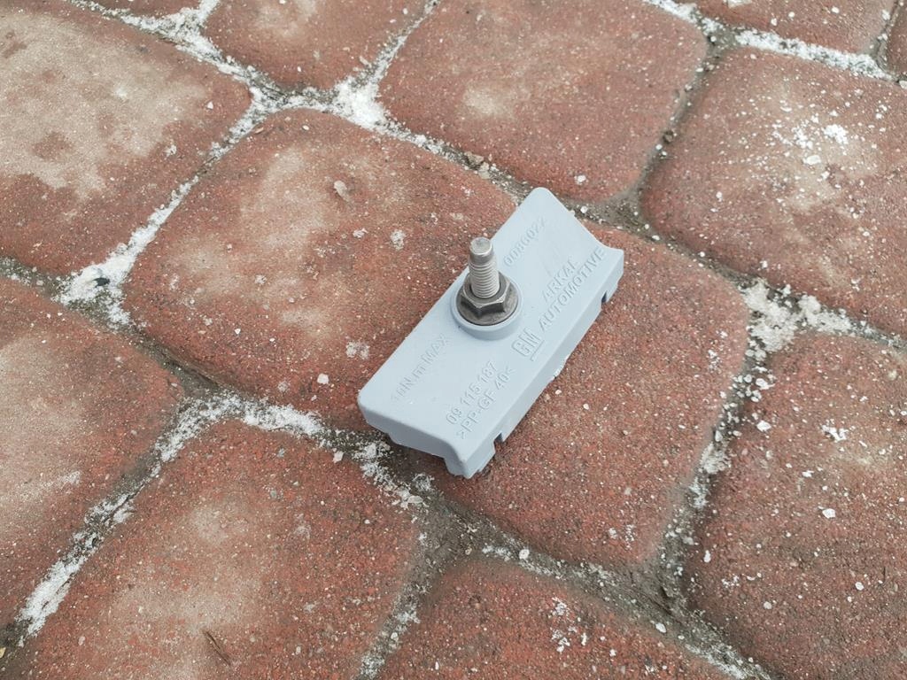 Mocowanie akumulatora Opel Astra K V 09115187 Astra H G Zafira A B C ...