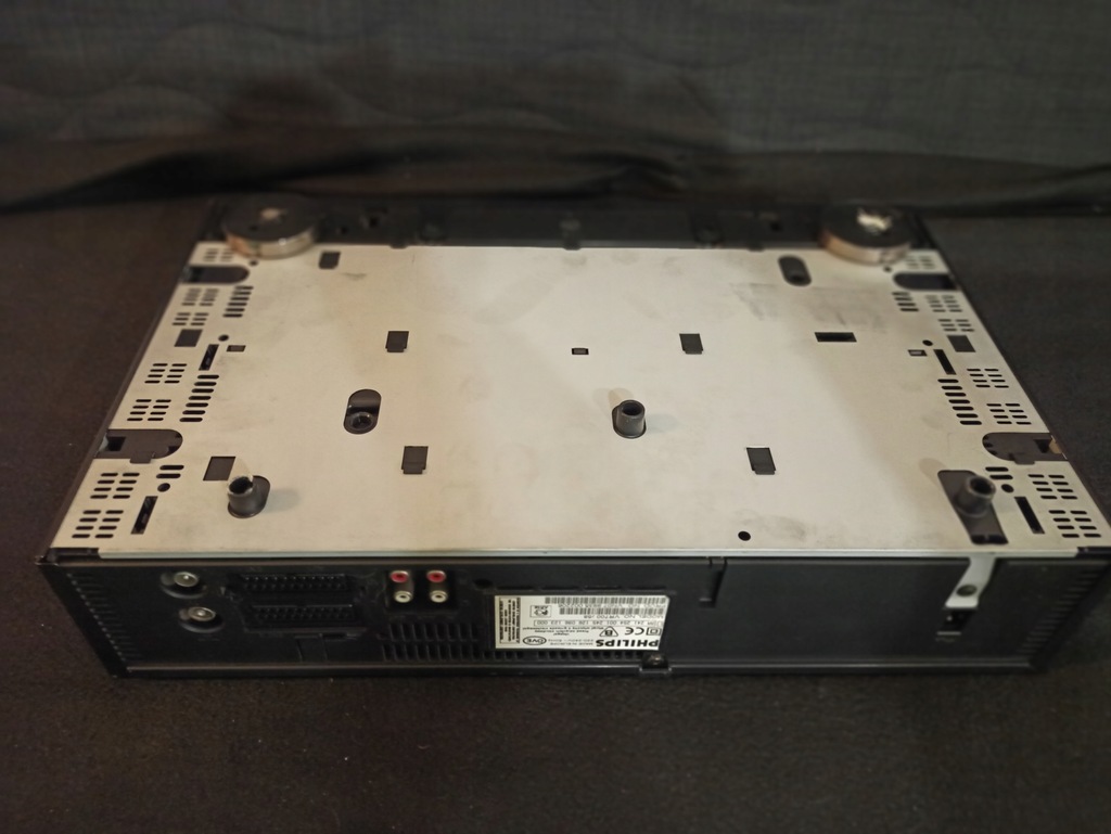 216. MAGNETOWID PHILIPS VR-700 STEREO Z PILOTEM - 12968646711 ...