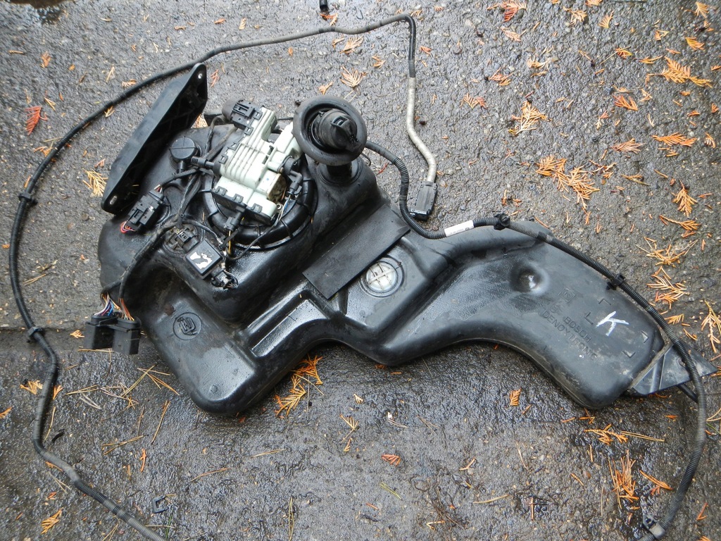 SHARAN 7N ALHAMBRA ZBIORNIK ADBLUE POMPA KOMPLETNY - 12699339205 ...