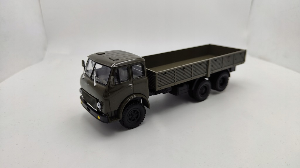 MAZ-516 1:43 H292 - 14552676874 - oficjalne archiwum Allegro