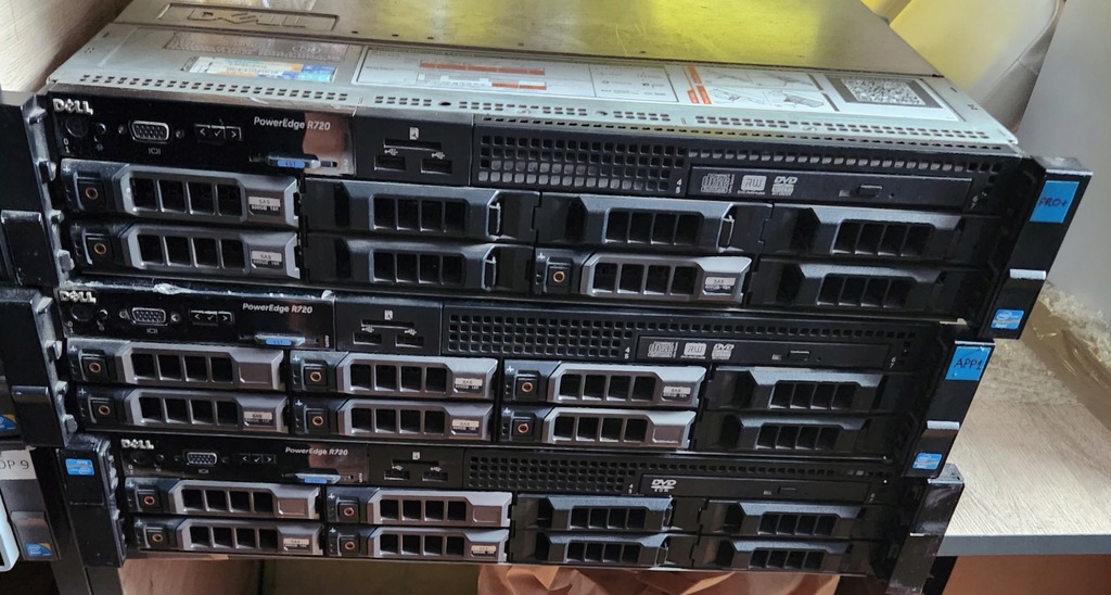 Serwer Dell PowerEdge R720 2U srebrny LICYTACJA - 13596728438 ...