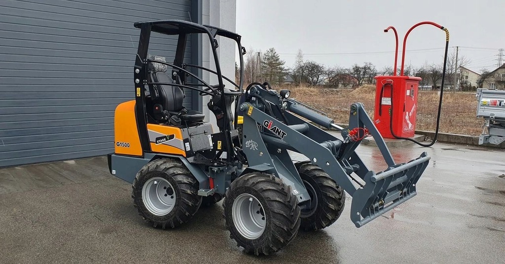 Giant Ladowarka przegubowa Giant G1500 Ladowar... - 13451977187 ...