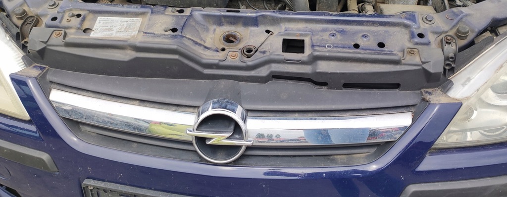OPEL CORSA C 03r GRILL ATRAPA ZDERZAKA PRZÓD - 12369675824 - oficjalne archiwum Allegro