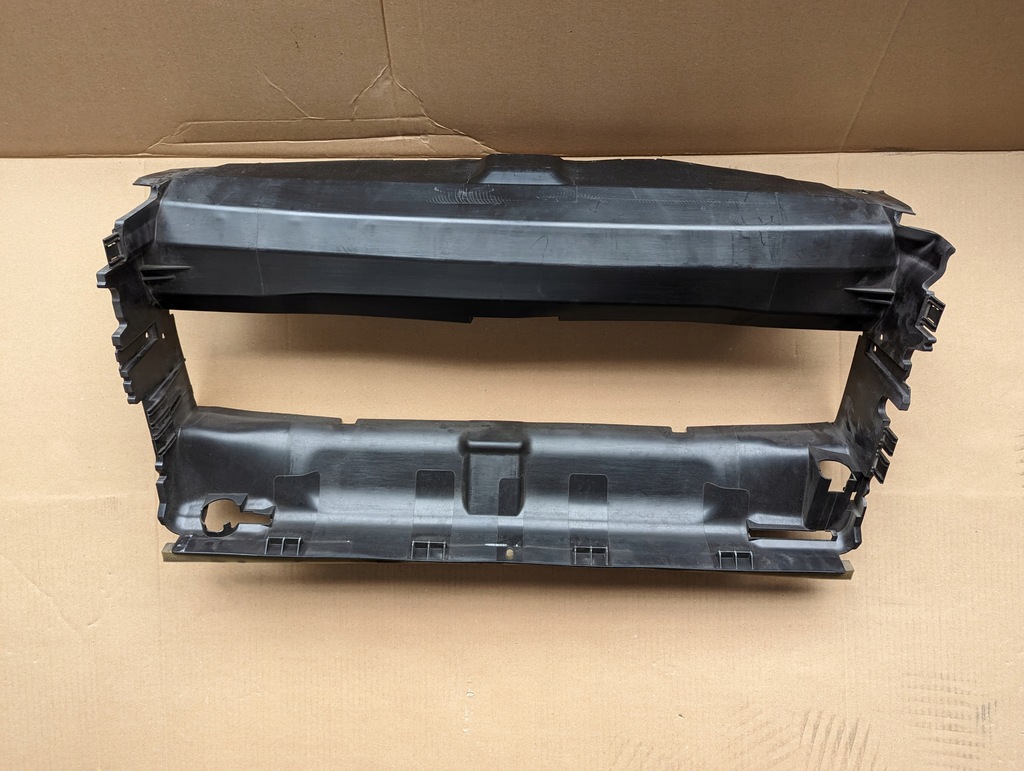 Kierownica powietrza Porsche Macan 95B121707G - 12989249296 - oficjalne ...