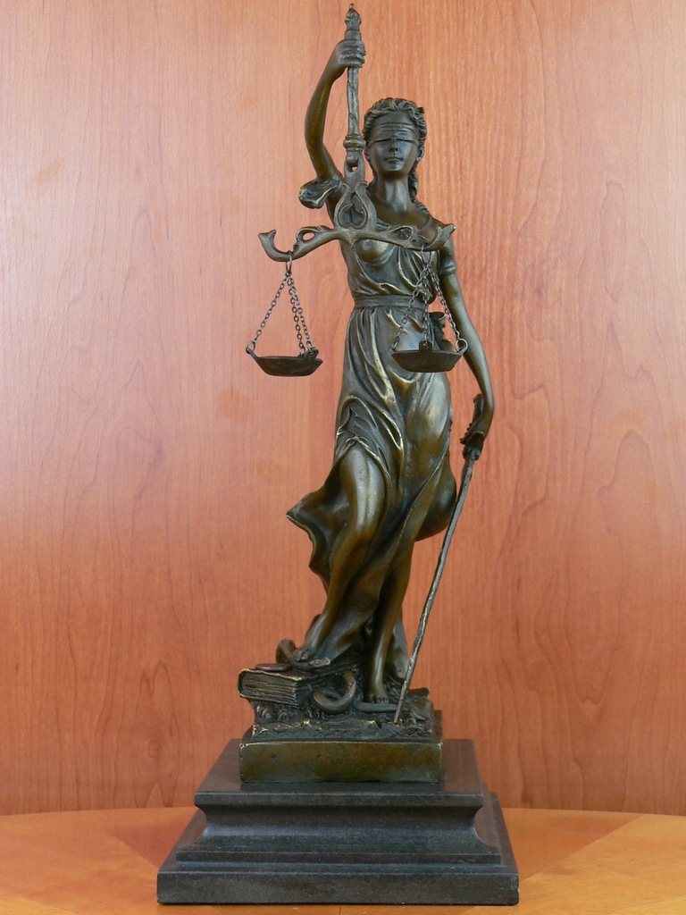 Figura rzeźba z brązu TEMIDA bogini sprawiedliwości Lustitia pieczęć/sygn. - 14806052774 ...
