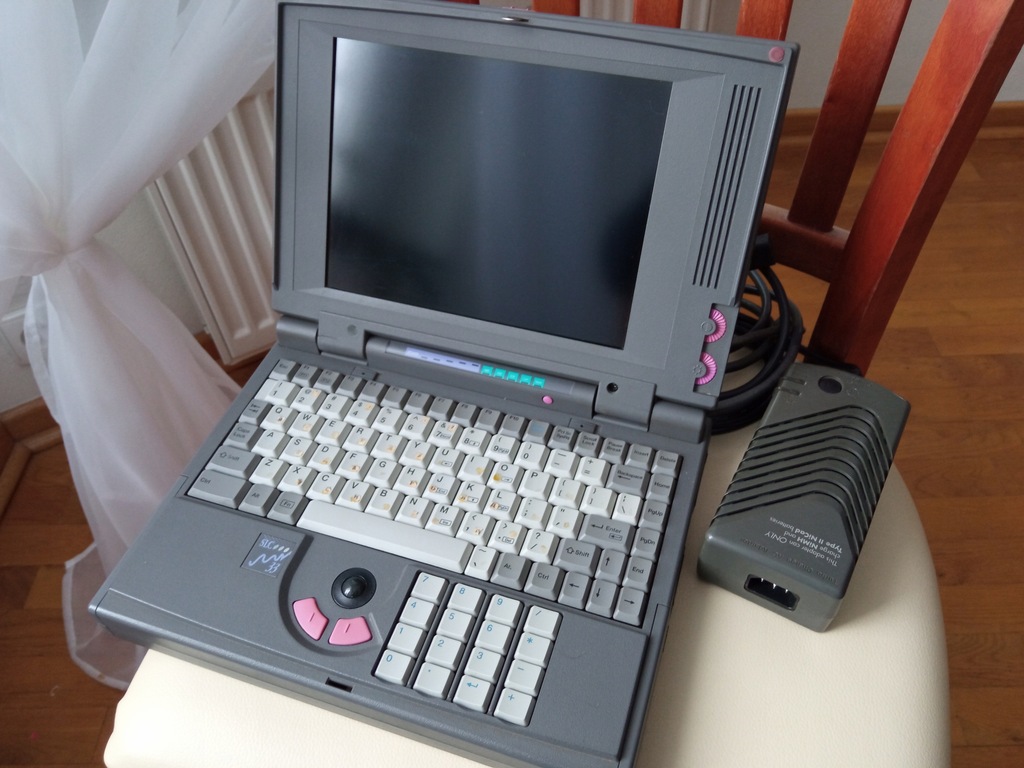 Stary laptop SunRace The HyperBooks 3000 Series - 13237507854 ...