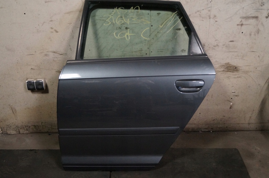 AUDI A3 8P DRZWI LEWE TYLNE TYŁ LX7Z - 7485618924 - oficjalne archiwum Allegro