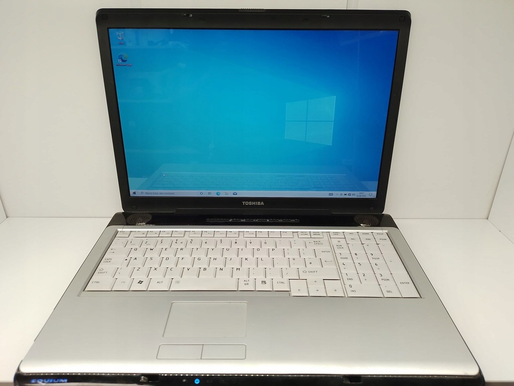 Laptop TOSHIBA EQUIUM P200-1ED 17" +zasilacz - 12564923504 - oficjalne archiwum Allegro
