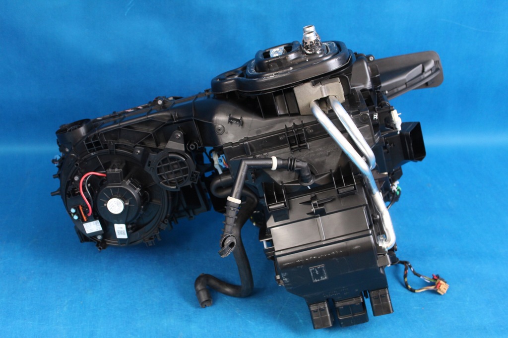 VW PASSAT B8 NAGRZEWNICA KOMBAJN EUROPA KOMPLE 21R - 12925605635 ...