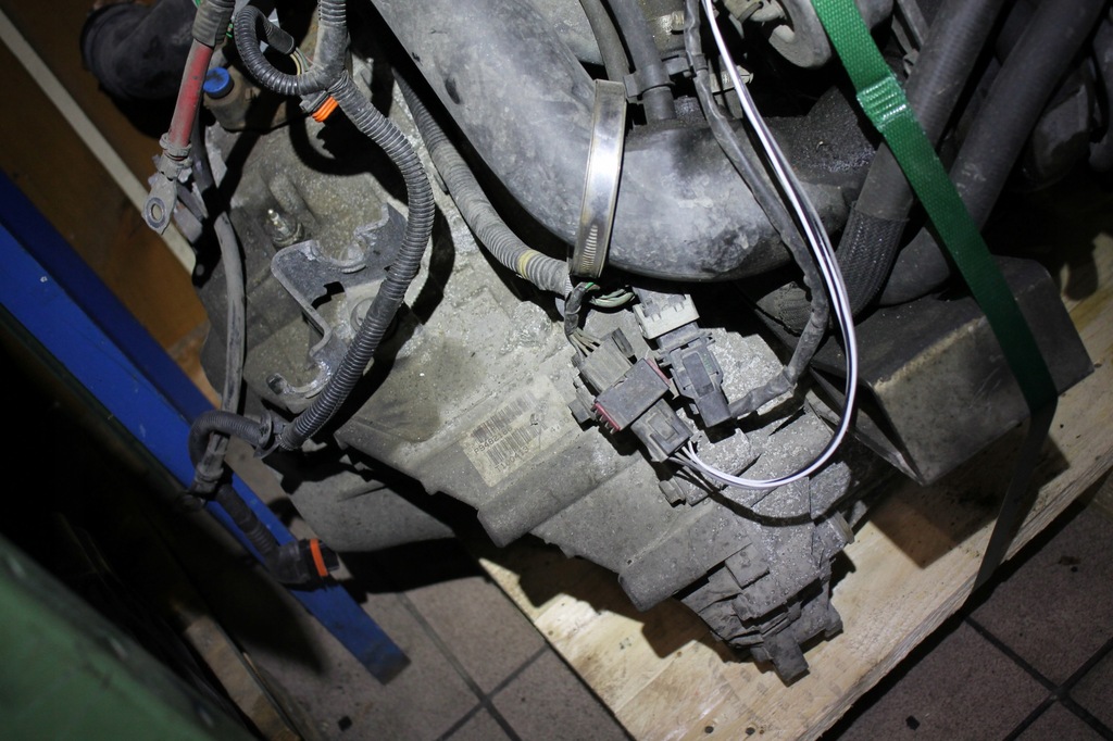 VOLVO V70S60 XC70 SKRZYNIA MANUAL M58 AWD P9482186 - 12010071832 ...