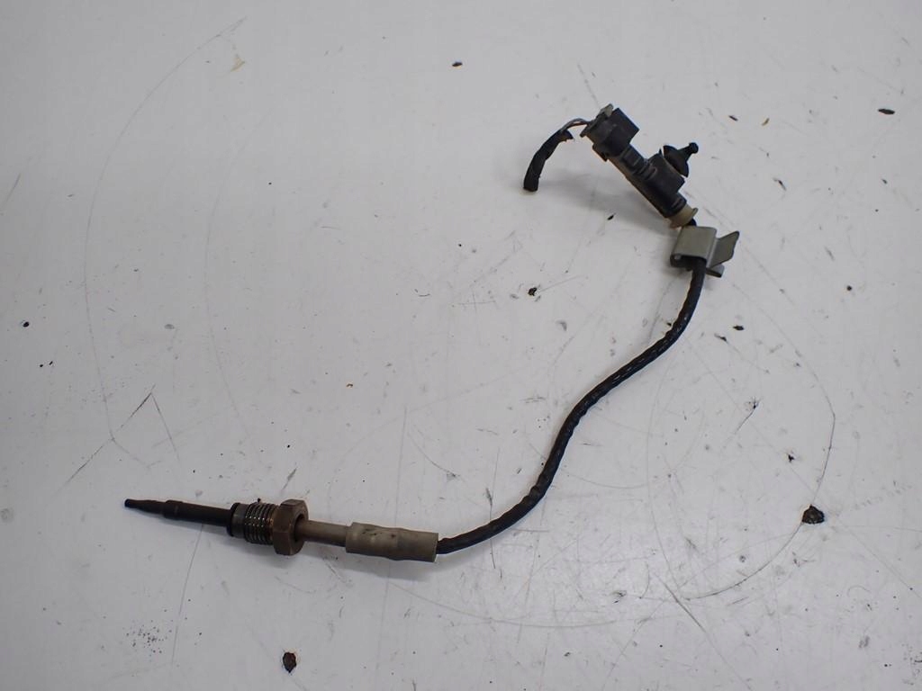 CZUJNIK TEMPERATURY SPALIN A0009050112 MERCEDES CLA C118 W177 1.3 TURBO ...