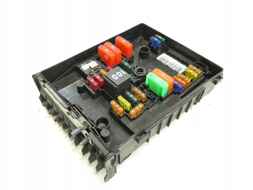 SKRZYNKA BEZPIECZNIKÓW VW GOLF VI 1K0937125D - 13344150308 - oficjalne ...