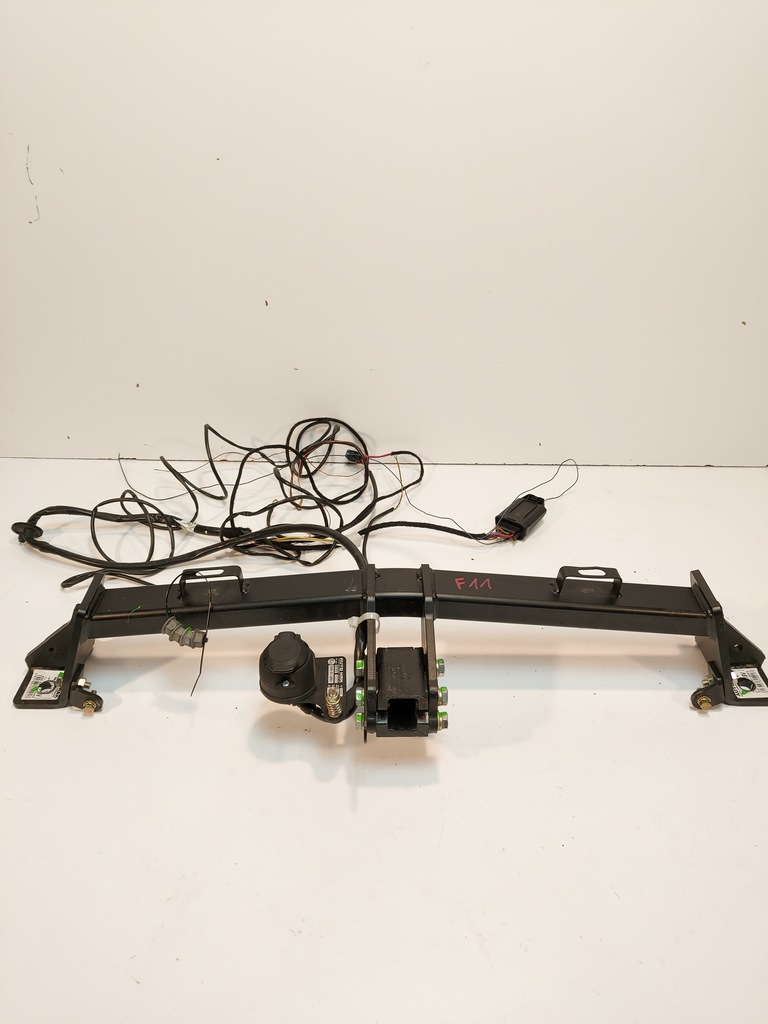 BMW 5 F10 F11 HAK HOLOWNICZY AUTO-HAK WYPINANY 22r - 13370462028 ...