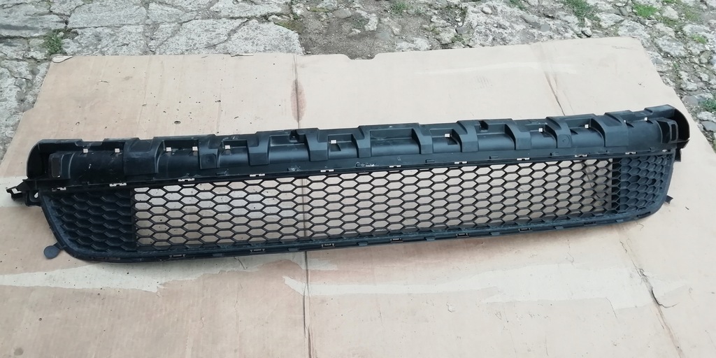 KRATKA ZDERZAKA RENAULT TRAFIC III 622544919R - 10190115898 - oficjalne ...