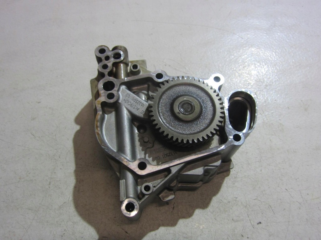 BMW X3 F25 N20 F30 F10 POMPA OLEJU 11417610378 - 13133146755 ...
