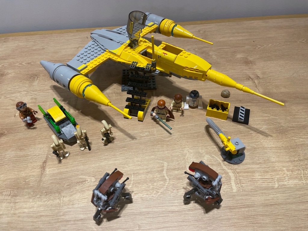 LEGO Star Wars Gwiezdny myśliwiec Naboo 75092 - 12364977914 - oficjalne ...