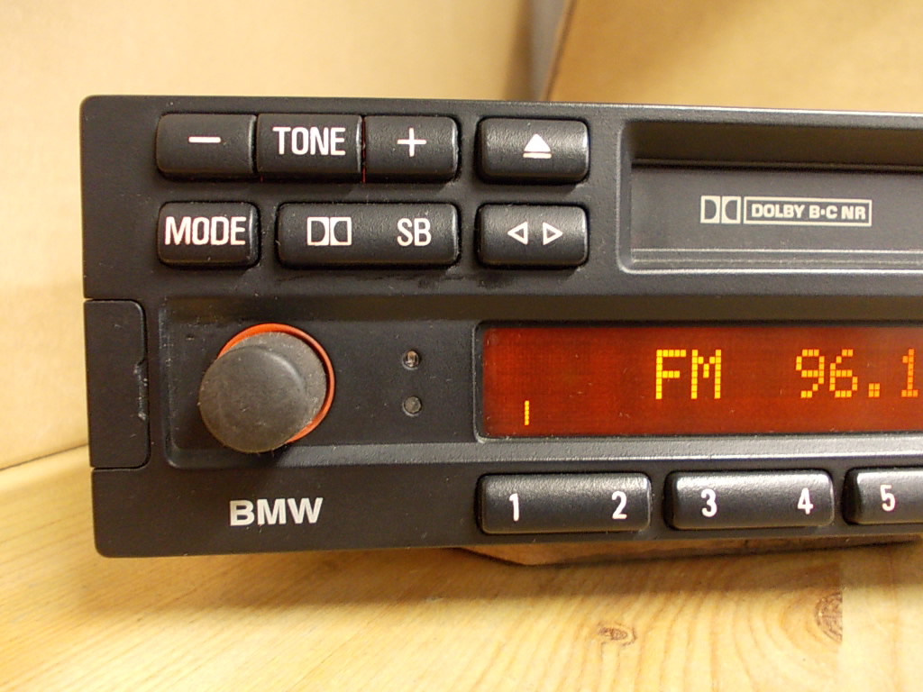 RADIO BMW BUSINESS RDS E36 E34 M3 M5 E30 E32 E31 - 10555716187 - oficjalne archiwum Allegro