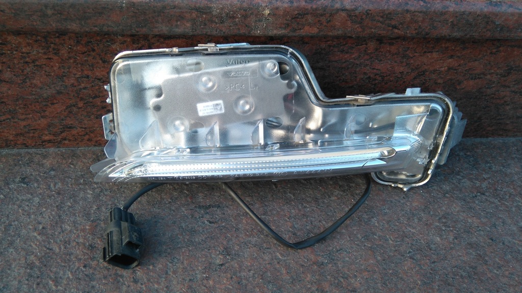 VOLVO S60 V60 LIFT 2013- 2018 DRL HALOGEN LED LEWY - 7479151023 ...