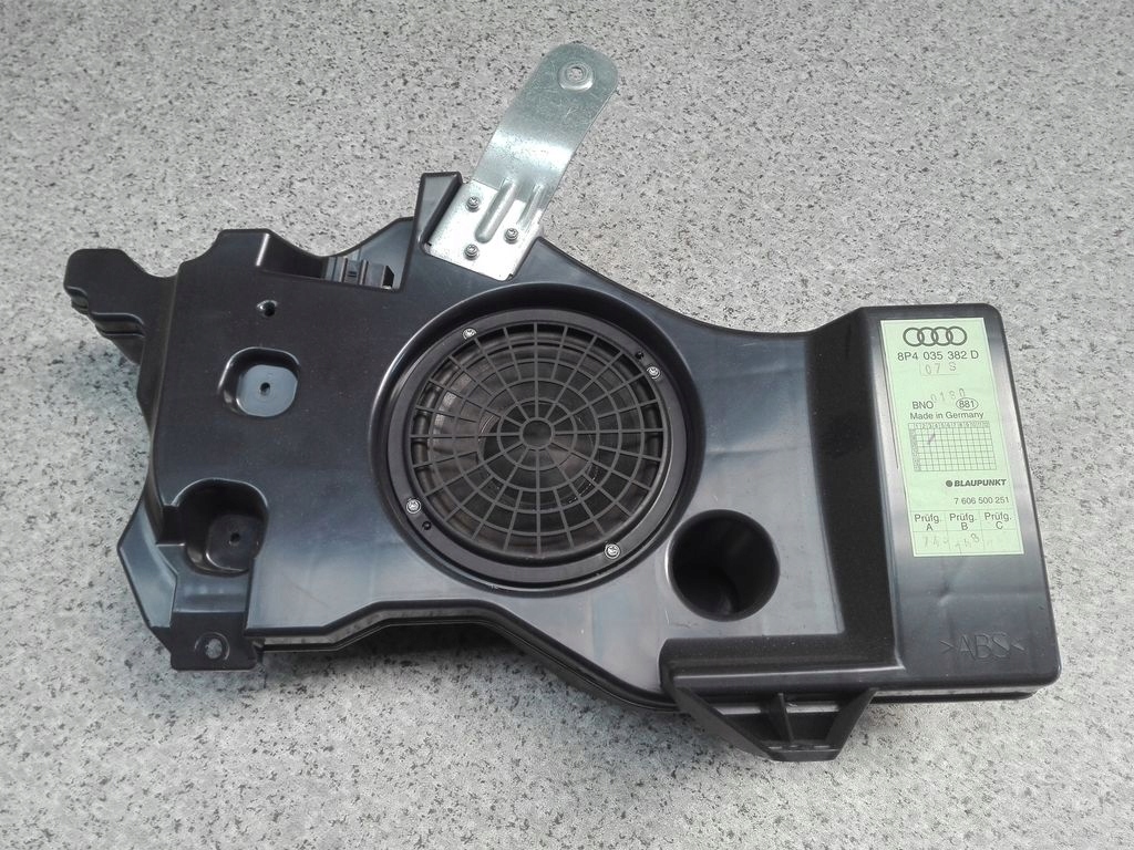 SUBWOOFER - AUDI A3 8P - 12766299065 - oficjalne archiwum Allegro