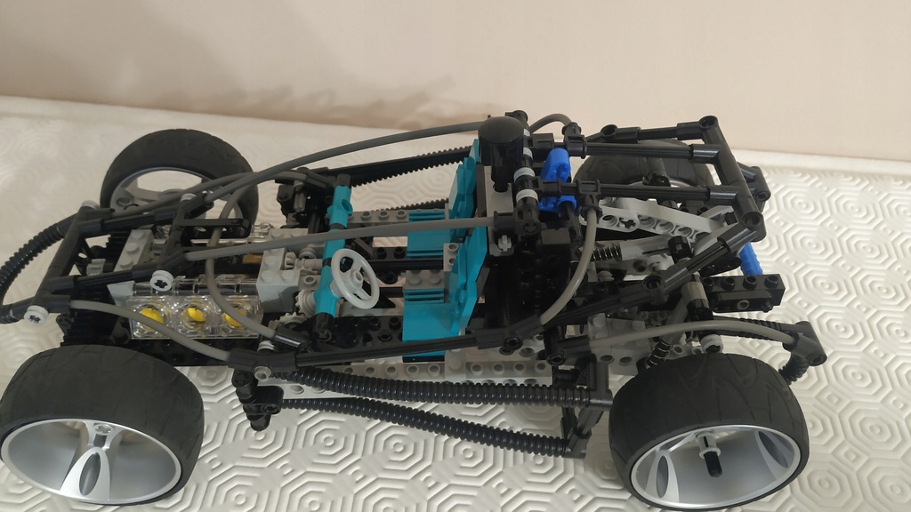 Lego Technic 8432 Supersonic Car KOMPLET - 12568449643 - oficjalne ...