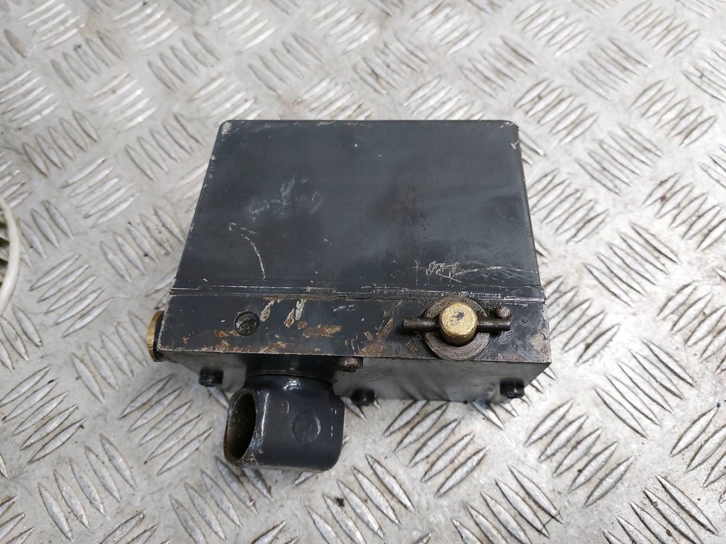 POMPKA WYWROTU PODNOSZENIA KABINY SCANIA 1549741 - 12796010197 ...