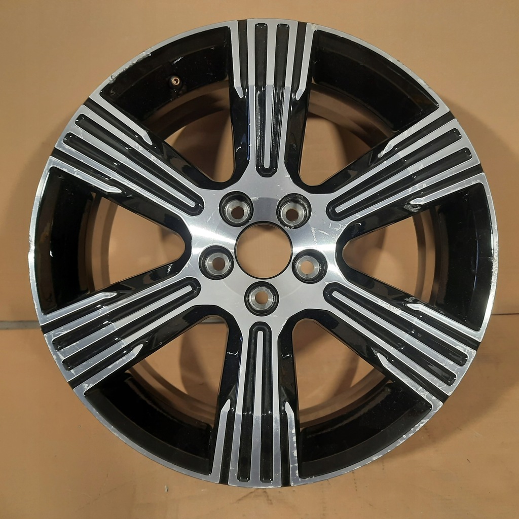 FELGA VOLVO XC40 7.5Jx18 ET50.5 31471552 - 11413000582 - oficjalne ...