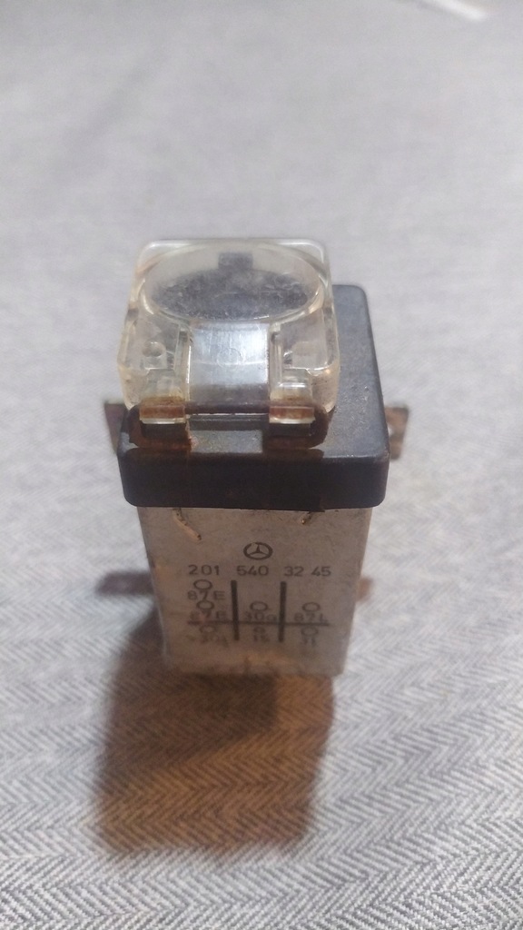 Mercedes W201 W124 Przekażnik OE2015403245 - 13777448740 - oficjalne ...