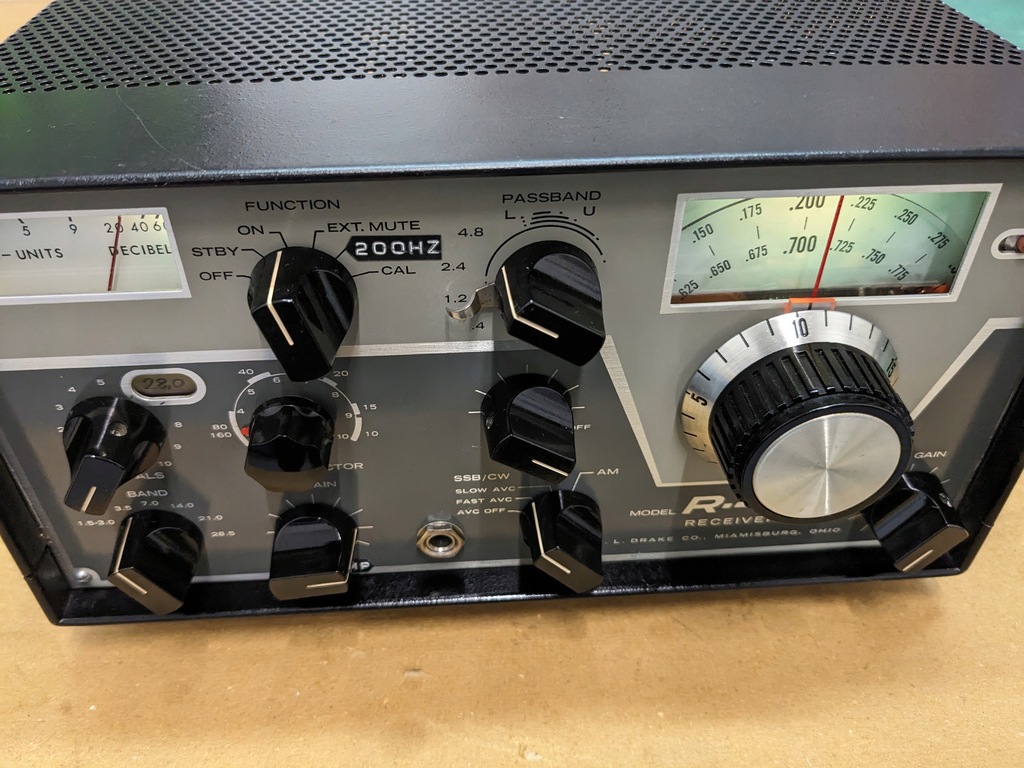 DRAKE R4-B odbiornik krótkofalarski - 14879172032 - oficjalne archiwum ...