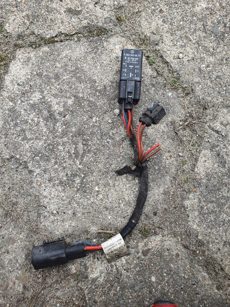 PRZEKAZNIK WENTYLATORA MERCEDES VITO A0025424419 - 10511888134 ...