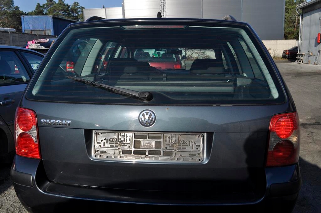 VW PASSAT B5 FL Klapa tylna kombi LC7V - 13027425076 - oficjalne ...