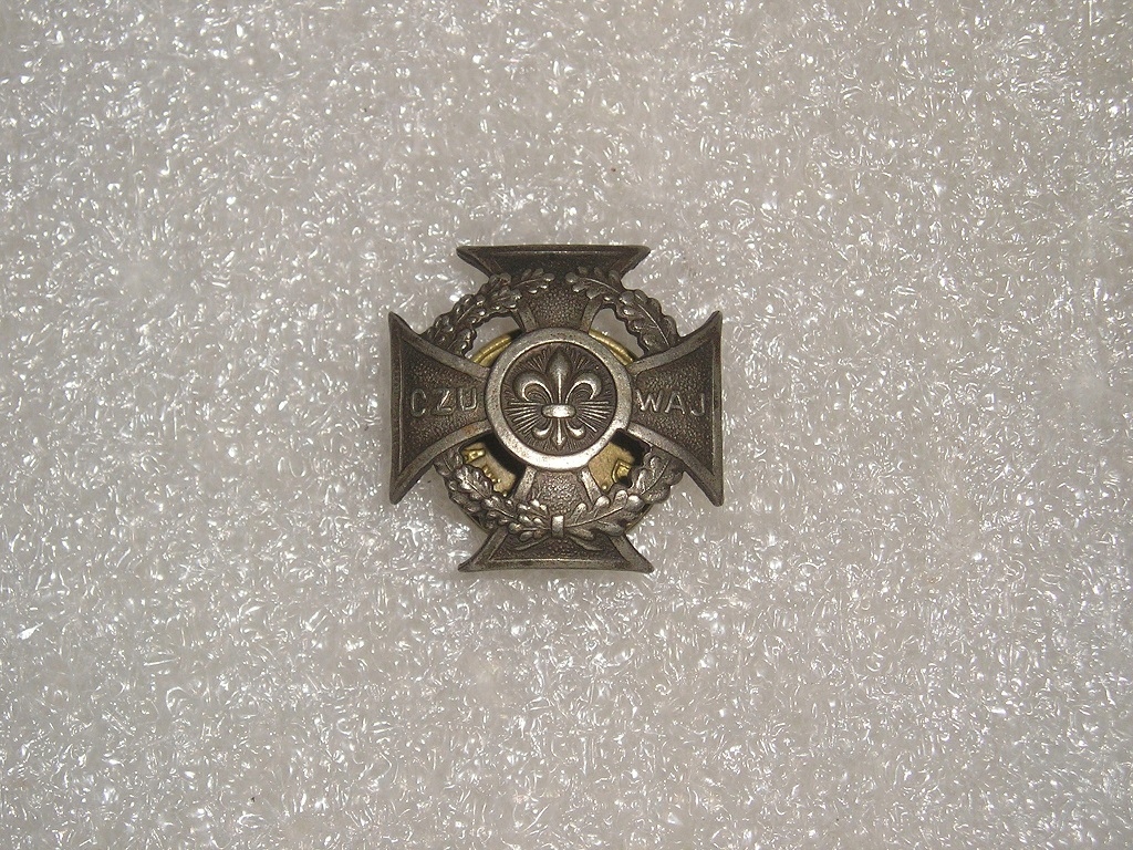 PRZEDWOJENNY KRZYŻ HARCERSKI NUMEROWANY NAKRĘTKA CKDH WARSZAWA ...