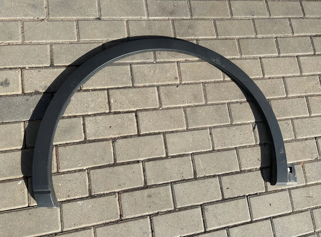 VW ID4 GTX 11A LISTWA BLOTNIKA LEWA PRZÓD - 14307708645 - oficjalne ...