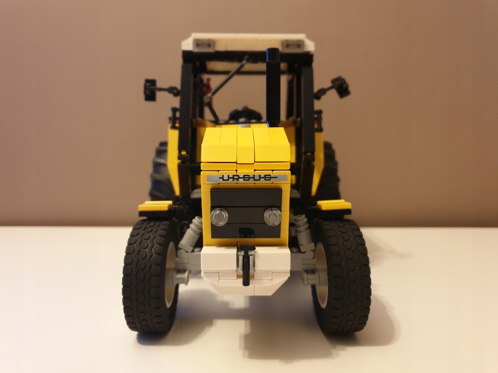 LEGO TECHNIC MOC Ursus 912 - 9253313421 - oficjalne archiwum Allegro